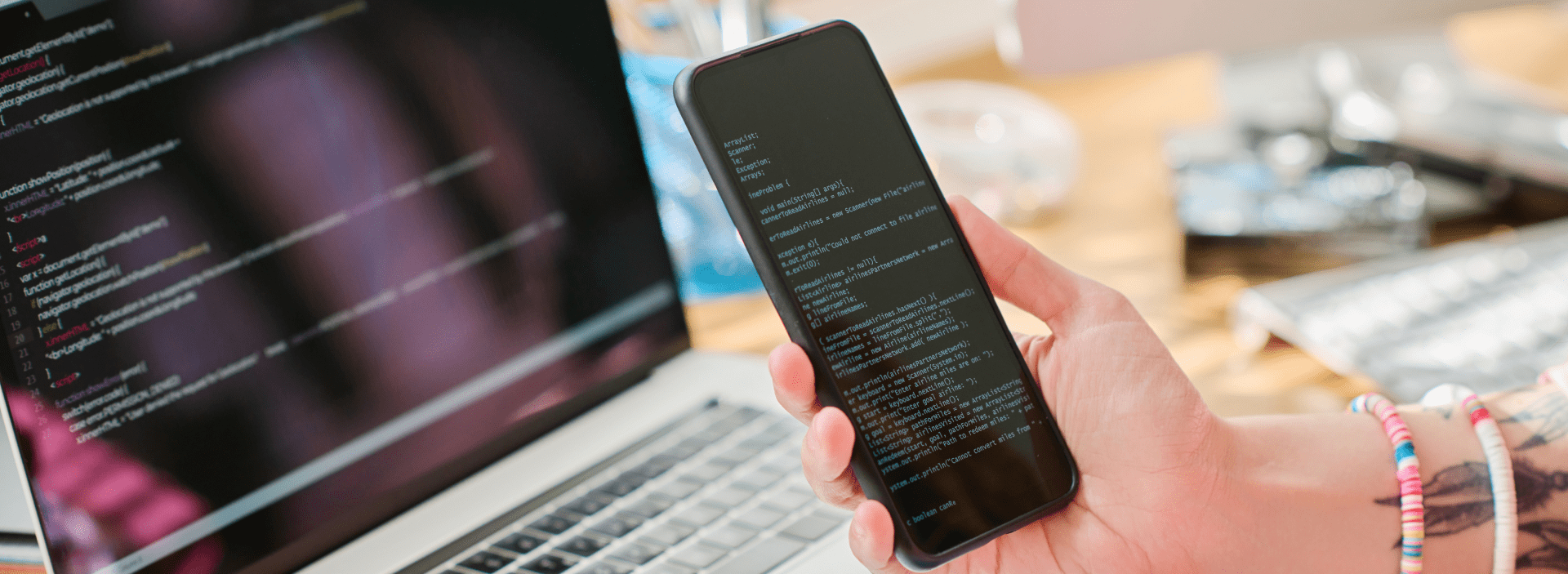 Swift App Development Company in India USA | Hire Swift Developer